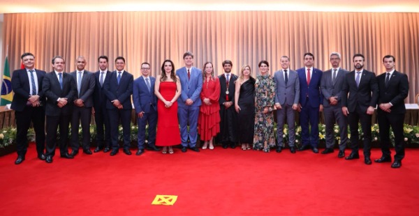 Alexandre Monteiro toma posse como PGJ do MP-AP e afirma que trabalhará ...