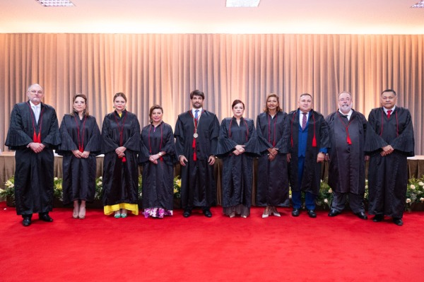 Alexandre Monteiro toma posse como PGJ do MP-AP e afirma que trabalhará ...